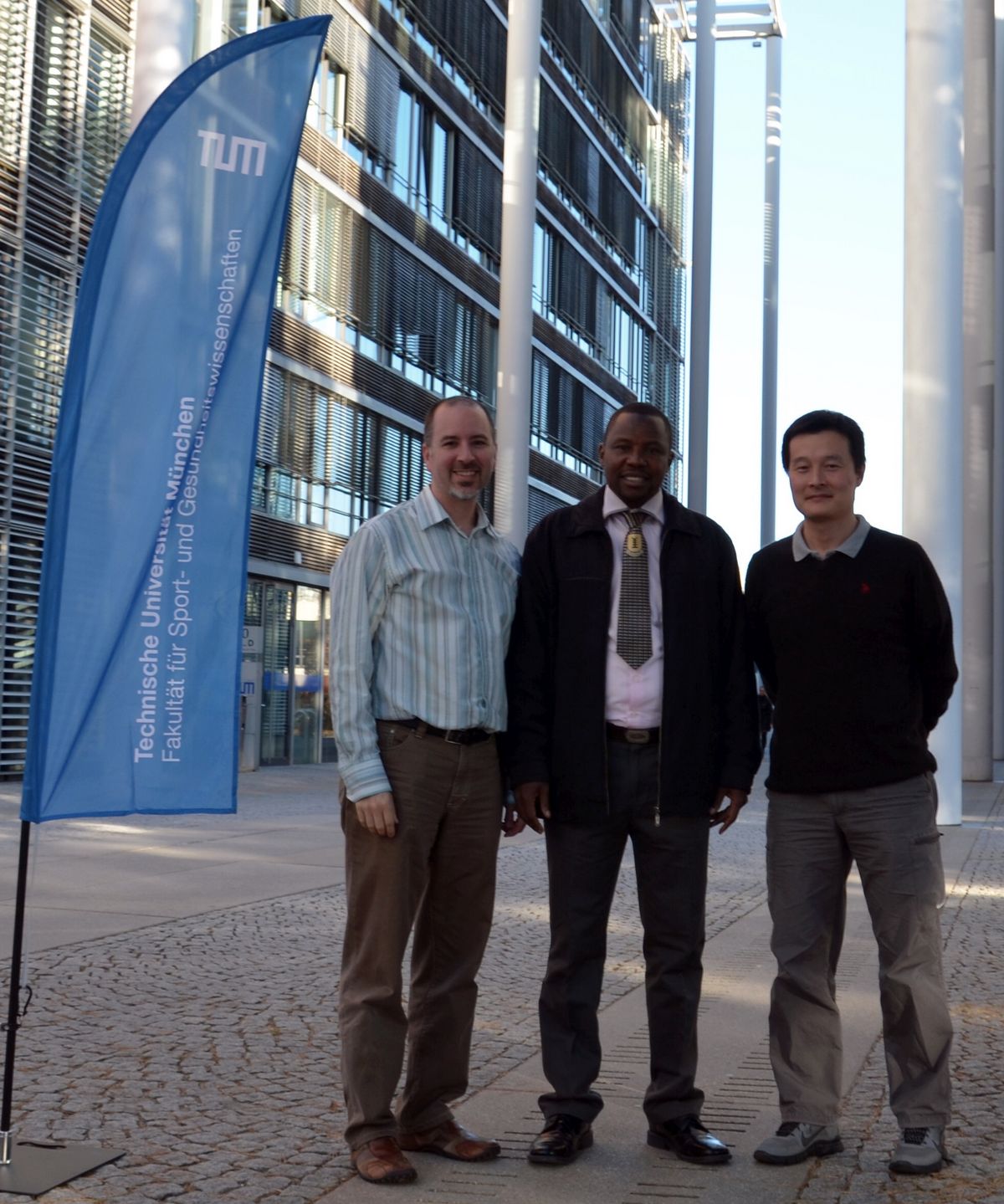 Visiting scholars from three continents - TUM Department of Sport and ...